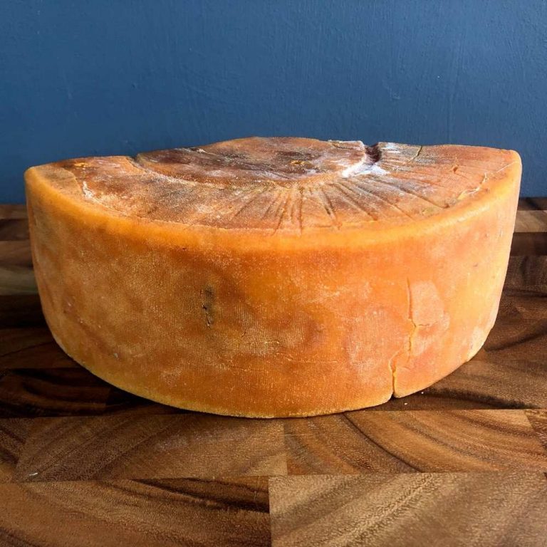 Aged Rutland Red - The Cheese Shop